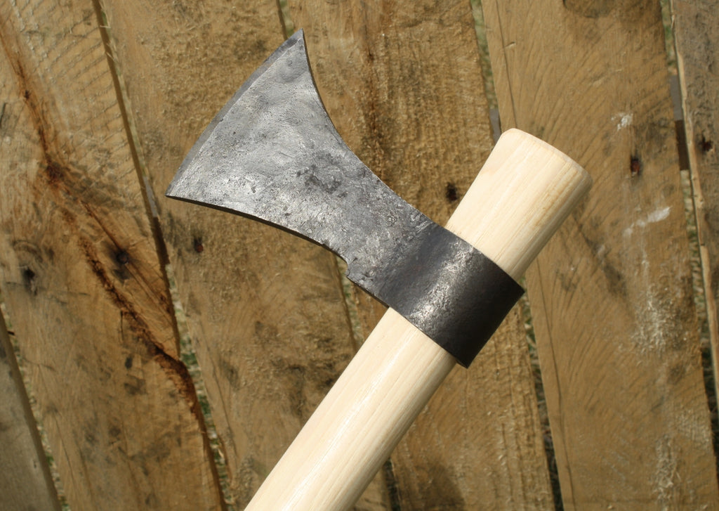 Inverted Upward Swept Throwing Tomahawk Axe | HatchetsandAxes.com
